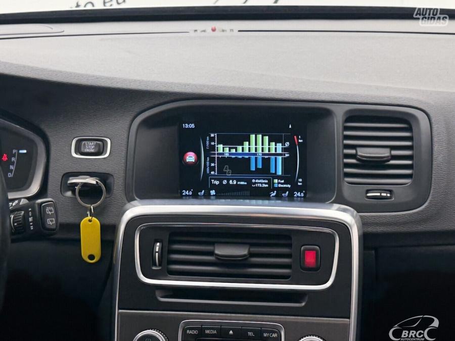Серый Вольво B60 2015 в Авиженяй, объемом двигателя 2.40 л и пробегом 296 тыс. км за 6900 €, фото 16 на AUTOMOTO.COM.LV