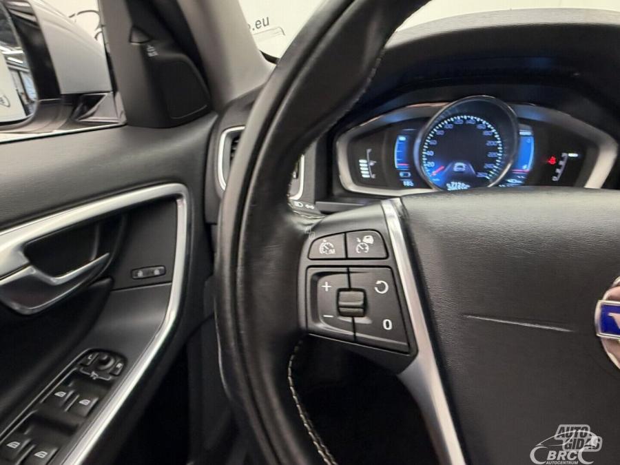 Серый Вольво B60 2015 в Авиженяй, объемом двигателя 2.40 л и пробегом 296 тыс. км за 6900 €, фото 30 на AUTOMOTO.COM.LV