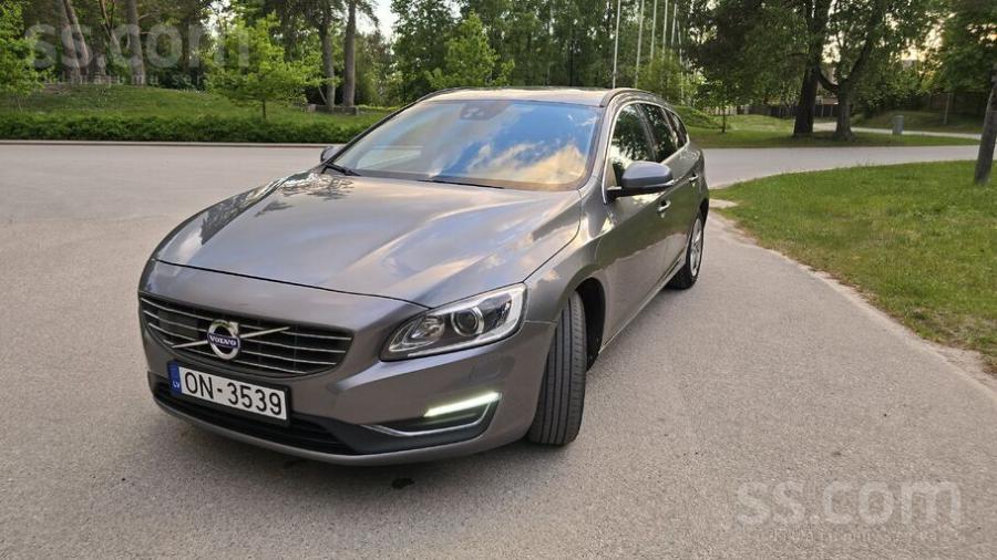 Grey Volvo V60 2015 in Jurmala, with an engine capacity of 2.00 L and mileage of 0 thousand km for 7950 €, photo 1 on AUTOMOTO.COM.LV