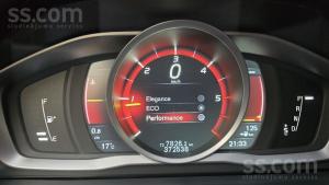 Grey Volvo V60 2015 in Jurmala, with an engine capacity of 2.00 L and mileage of 0 thousand km for 7950 €, photo 15 on AUTOMOTO.COM.LV