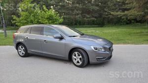 Grey Volvo V60 2015 in Jurmala, with an engine capacity of 2.00 L and mileage of 0 thousand km for 7950 €, photo 27 on AUTOMOTO.COM.LV