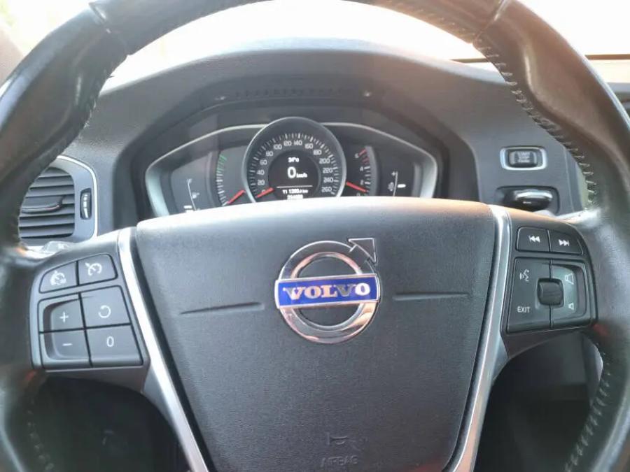 Серый Вольво B60 2015 в Екабпилс, объемом двигателя 2.00 л и пробегом 225 тыс. км за 8100 €, фото 30 на AUTOMOTO.COM.LV