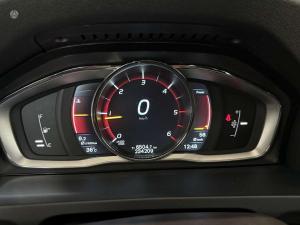Grey Volvo V60 2015 in Kaunas, with an engine capacity of 1.97 L and mileage of 234 thousand km for 6699 €, photo 15 on AUTOMOTO.COM.LV