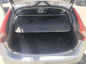 Pelēks Volvo V60 2015 Tauragė, ar dzinēja tilpumu 2.00 L un nobraukumu 240 tūkst. km par 6200 €, foto 10 vietnē AUTOMOTO.COM.LV