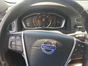 Pelēks Volvo V60 2015 Tauragė, ar dzinēja tilpumu 2.00 L un nobraukumu 240 tūkst. km par 6200 €, foto 14 vietnē AUTOMOTO.COM.LV
