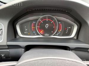 Pelēks Volvo V60 2015 Rīga, ar dzinēja tilpumu 2.40 L un nobraukumu 235 tūkst. km par 10975 €, foto 17 vietnē AUTOMOTO.COM.LV