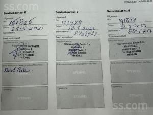 Pelēks Volvo V60 2015 Rīga, ar dzinēja tilpumu 2.40 L un nobraukumu 235 tūkst. km par 10975 €, foto 23 vietnē AUTOMOTO.COM.LV