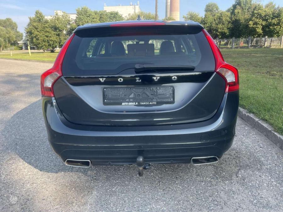 Grey Volvo V60 2015 in Kaunas, with an engine capacity of 1.97 L and mileage of 258 thousand km for 6250 €, photo 12 on AUTOMOTO.COM.LV
