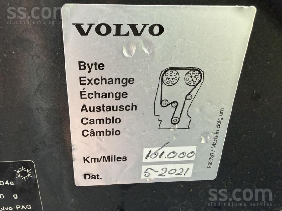 Grey Volvo V60 2015 in Riga, with an engine capacity of 2.40 L and mileage of 235 thousand km for 11575 €, photo 25 on AUTOMOTO.COM.LV