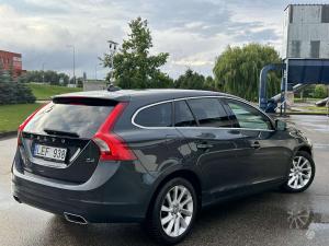 Серый Вольво B60 2015 в Укмерге, объемом двигателя 2.00 л и пробегом 245 тыс. км за 4500 €, фото 8 на AUTOMOTO.COM.LV