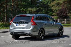 Grey Volvo V60 2015 in Parnu, with an engine capacity of 2.40 L and mileage of 251 thousand km for 10400 €, photo 5 on AUTOMOTO.COM.LV