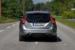 Grey Volvo V60 2015 in Parnu, with an engine capacity of 2.40 L and mileage of 251 thousand km for 10400 €, photo 6 on AUTOMOTO.COM.LV