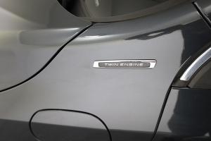 Pelēks Volvo V60 2015 Tallina, ar dzinēja tilpumu 2.40 L un nobraukumu 332 tūkst. km par 5499 €, foto 9 vietnē AUTOMOTO.COM.LV