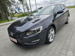 Серый Вольво B60 2015 в Расейняй, объемом двигателя 2.40 л и пробегом 314 тыс. км за 7400 €, фото  на AUTOMOTO.COM.LV