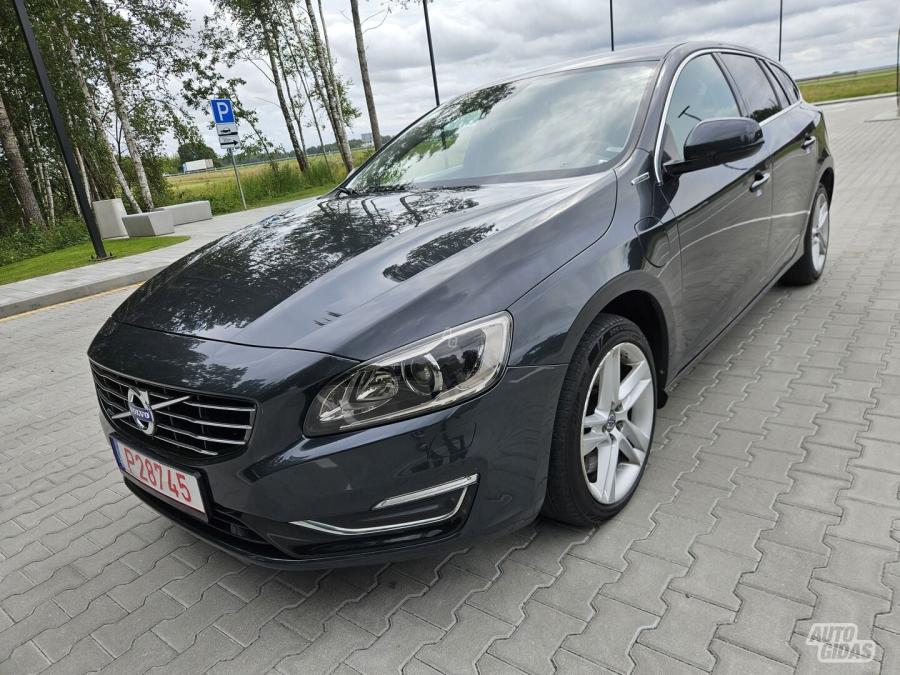 Серый Вольво B60 2015 в Расейняй, объемом двигателя 2.40 л и пробегом 314 тыс. км за 7400 €, фото 1 на AUTOMOTO.COM.LV