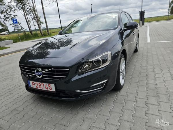 Серый Вольво B60 2015 в Расейняй, объемом двигателя 2.40 л и пробегом 314 тыс. км за 7400 €, фото 2 на AUTOMOTO.COM.LV