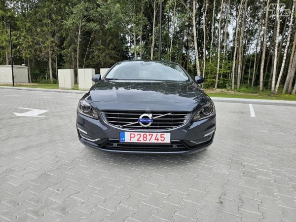 Серый Вольво B60 2015 в Расейняй, объемом двигателя 2.40 л и пробегом 314 тыс. км за 7400 €, фото 8 на AUTOMOTO.COM.LV