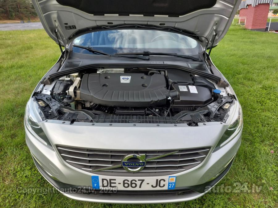 Серый Вольво B60 2015 в Таллин, объемом двигателя 2.40 л и пробегом 172 тыс. км за 8990 €, фото 13 на AUTOMOTO.COM.LV