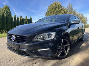 Pelēks Volvo V60 2015 Prienai, ar dzinēja tilpumu 2.40 L un nobraukumu 260 tūkst. km par 7750 €, foto 8 vietnē AUTOMOTO.COM.LV