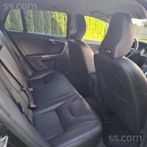 Серый Вольво B60 2015 в Елгава, объемом двигателя 2.00 л и пробегом 278 тыс. км за 5900 €, фото 11 на AUTOMOTO.COM.LV