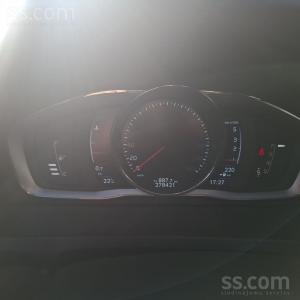 Серый Вольво B60 2015 в Елгава, объемом двигателя 2.00 л и пробегом 278 тыс. км за 5900 €, фото 13 на AUTOMOTO.COM.LV