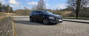 Pelēks Volvo V60 2016 Aizkraukle, ar dzinēja tilpumu 2.40 L un nobraukumu 162 tūkst. km par 9200 €, foto 5 vietnē AUTOMOTO.COM.LV