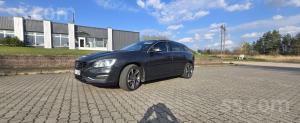 Pelēks Volvo V60 2016 Aizkraukle, ar dzinēja tilpumu 2.40 L un nobraukumu 162 tūkst. km par 9200 €, foto 18 vietnē AUTOMOTO.COM.LV