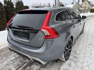 Grey Volvo V60 2016 in Alytus, with an engine capacity of 1.98 L and mileage of 281 thousand km for 6599 €, photo 9 on AUTOMOTO.COM.LV