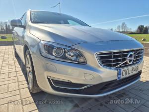 Pelēks Volvo V60 2016 Veru, ar dzinēja tilpumu 2.00 L un nobraukumu 304 tūkst. km par 7690 €, foto 7 vietnē AUTOMOTO.COM.LV