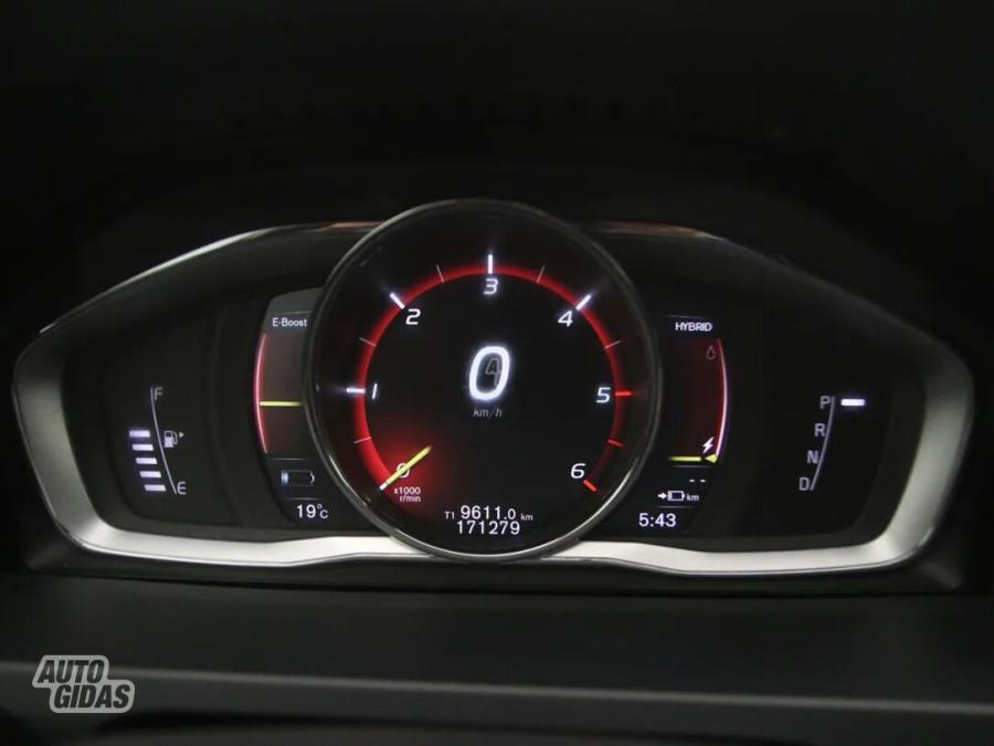 Серый Вольво B60 2016 в Вильнюс, объемом двигателя 2.40 л и пробегом 171 тыс. км за 11799 €, фото 20 на AUTOMOTO.COM.LV
