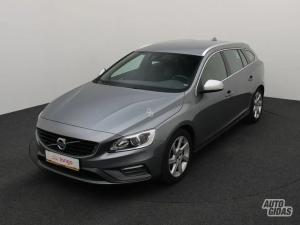 Grey Volvo V60 2016 in Vilnius, with an engine capacity of 2.00 L and mileage of 205 thousand km for 11699 €, photo  on AUTOMOTO.COM.LV
