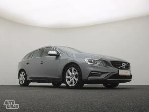 Grey Volvo V60 2016 in Vilnius, with an engine capacity of 2.00 L and mileage of 205 thousand km for 11699 €, photo 12 on AUTOMOTO.COM.LV