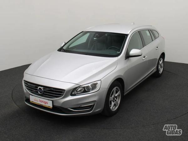 Pelēks Volvo V60 2016 Viļņa, ar dzinēja tilpumu 2.00 L un nobraukumu 192 tūkst. km par 11499 €, foto 1 vietnē AUTOMOTO.COM.LV