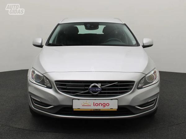 Pelēks Volvo V60 2016 Viļņa, ar dzinēja tilpumu 2.00 L un nobraukumu 192 tūkst. km par 11499 €, foto 3 vietnē AUTOMOTO.COM.LV