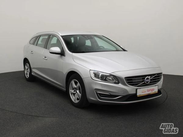 Pelēks Volvo V60 2016 Viļņa, ar dzinēja tilpumu 2.00 L un nobraukumu 192 tūkst. km par 11499 €, foto 10 vietnē AUTOMOTO.COM.LV