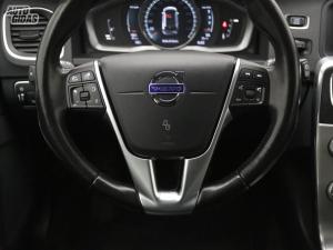 Grey Volvo V60 2016 in Vilnius, with an engine capacity of 2.00 L and mileage of 192 thousand km for 11499 €, photo 19 on AUTOMOTO.COM.LV