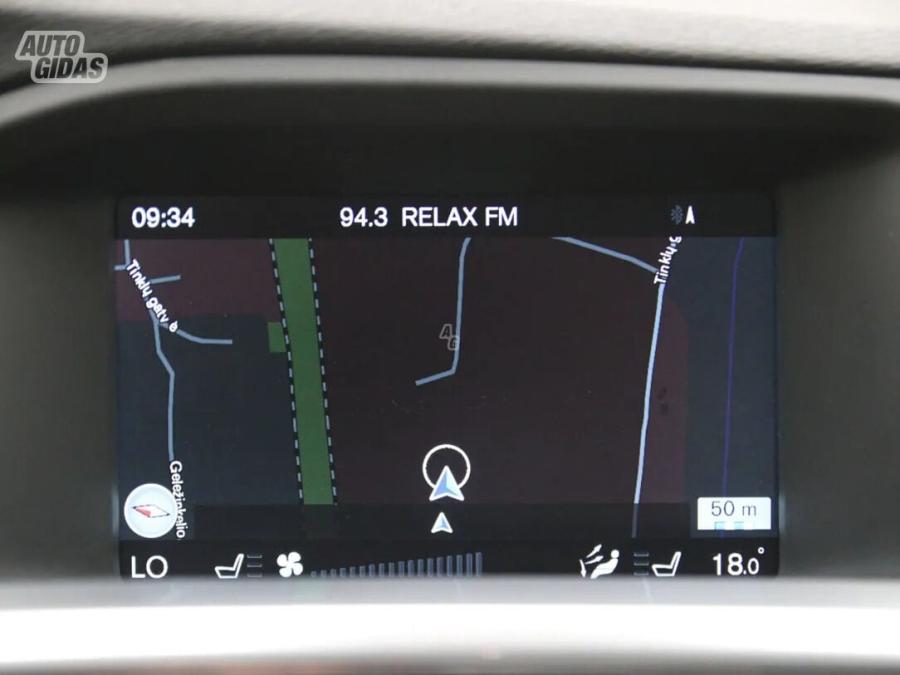 Grey Volvo V60 2016 in Vilnius, with an engine capacity of 2.00 L and mileage of 192 thousand km for 11499 €, photo 25 on AUTOMOTO.COM.LV