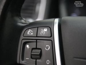 Grey Volvo V60 2016 in Vilnius, with an engine capacity of 2.00 L and mileage of 192 thousand km for 11499 €, photo 33 on AUTOMOTO.COM.LV