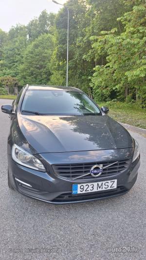 Pelēks Volvo V60 2016 Rakvere, ar dzinēja tilpumu 2.00 L un nobraukumu 275 tūkst. km par 7500 €, foto  vietnē AUTOMOTO.COM.LV