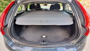 Pelēks Volvo V60 2016 Rakvere, ar dzinēja tilpumu 2.00 L un nobraukumu 275 tūkst. km par 7500 €, foto 18 vietnē AUTOMOTO.COM.LV