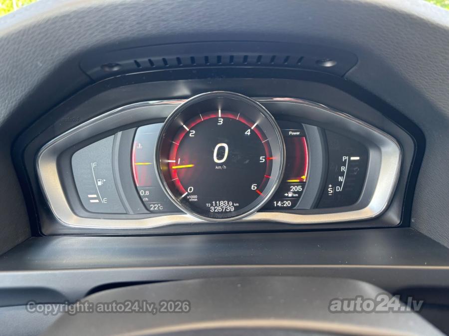 Серый Вольво B60 2016 в Пайде, объемом двигателя 2.00 л и пробегом 325 тыс. км за 8290 €, фото 16 на AUTOMOTO.COM.LV