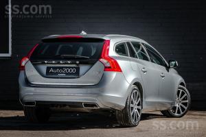 Pelēks Volvo V60 2016 Tukums, ar dzinēja tilpumu 2.40 L un nobraukumu 132 tūkst. km par 15490 €, foto 6 vietnē AUTOMOTO.COM.LV