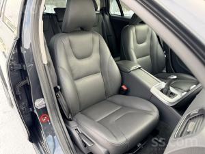 Pelēks Volvo V60 2016 Rīga, ar dzinēja tilpumu 2.00 L un nobraukumu 256 tūkst. km par 10995 €, foto 19 vietnē AUTOMOTO.COM.LV