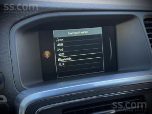 Grey Volvo V60 2016 in Jelgava, with an engine capacity of 2.00 L and mileage of 267 thousand km for 10990 €, photo 25 on AUTOMOTO.COM.LV