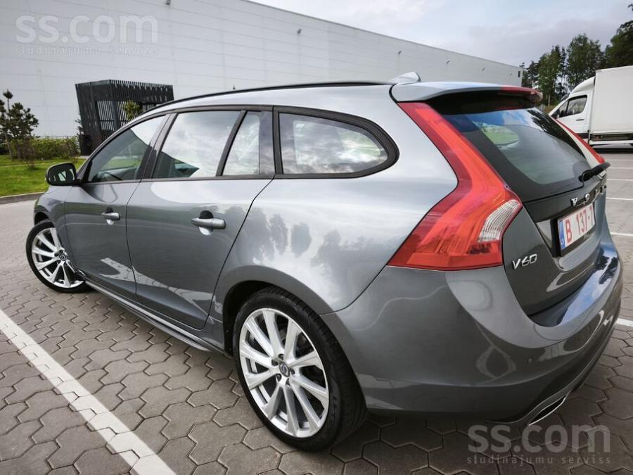 Grey Volvo V60 2016 in Riga, with an engine capacity of 2.00 L and mileage of 0 thousand km for 8300 €, photo 6 on AUTOMOTO.COM.LV