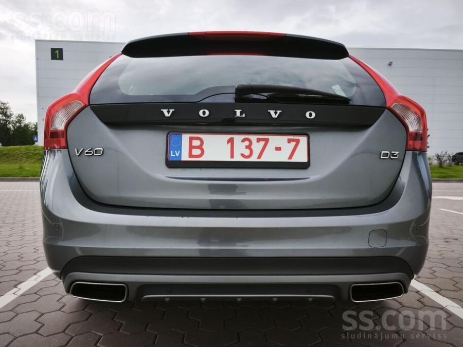 Grey Volvo V60 2016 in Riga, with an engine capacity of 2.00 L and mileage of 0 thousand km for 8300 €, photo 7 on AUTOMOTO.COM.LV