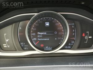 Grey Volvo V60 2016 in Riga, with an engine capacity of 2.00 L and mileage of 0 thousand km for 8300 €, photo 20 on AUTOMOTO.COM.LV