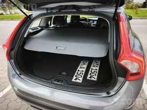 Grey Volvo V60 2016 in Riga, with an engine capacity of 2.00 L and mileage of 0 thousand km for 8300 €, photo 24 on AUTOMOTO.COM.LV