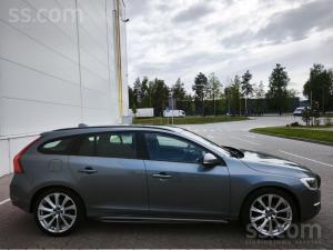Grey Volvo V60 2016 in Riga, with an engine capacity of 2.00 L and mileage of 0 thousand km for 8300 €, photo 31 on AUTOMOTO.COM.LV