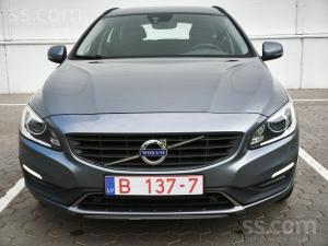 Grey Volvo V60 2016 in Riga, with an engine capacity of 2.00 L and mileage of 0 thousand km for 8300 €, photo 36 on AUTOMOTO.COM.LV